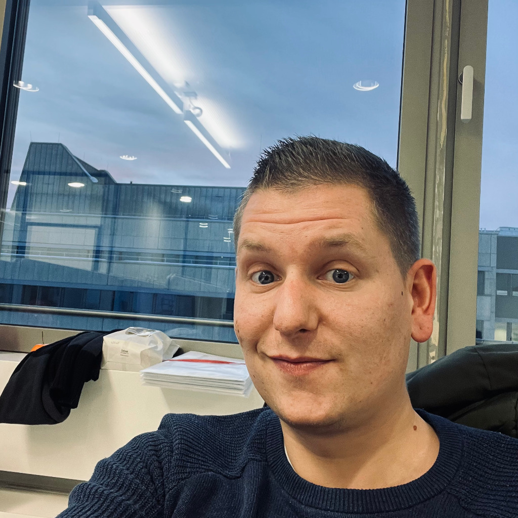 Fabian Augustin - Buisness Expert Kreditservice - V-Bank | XING