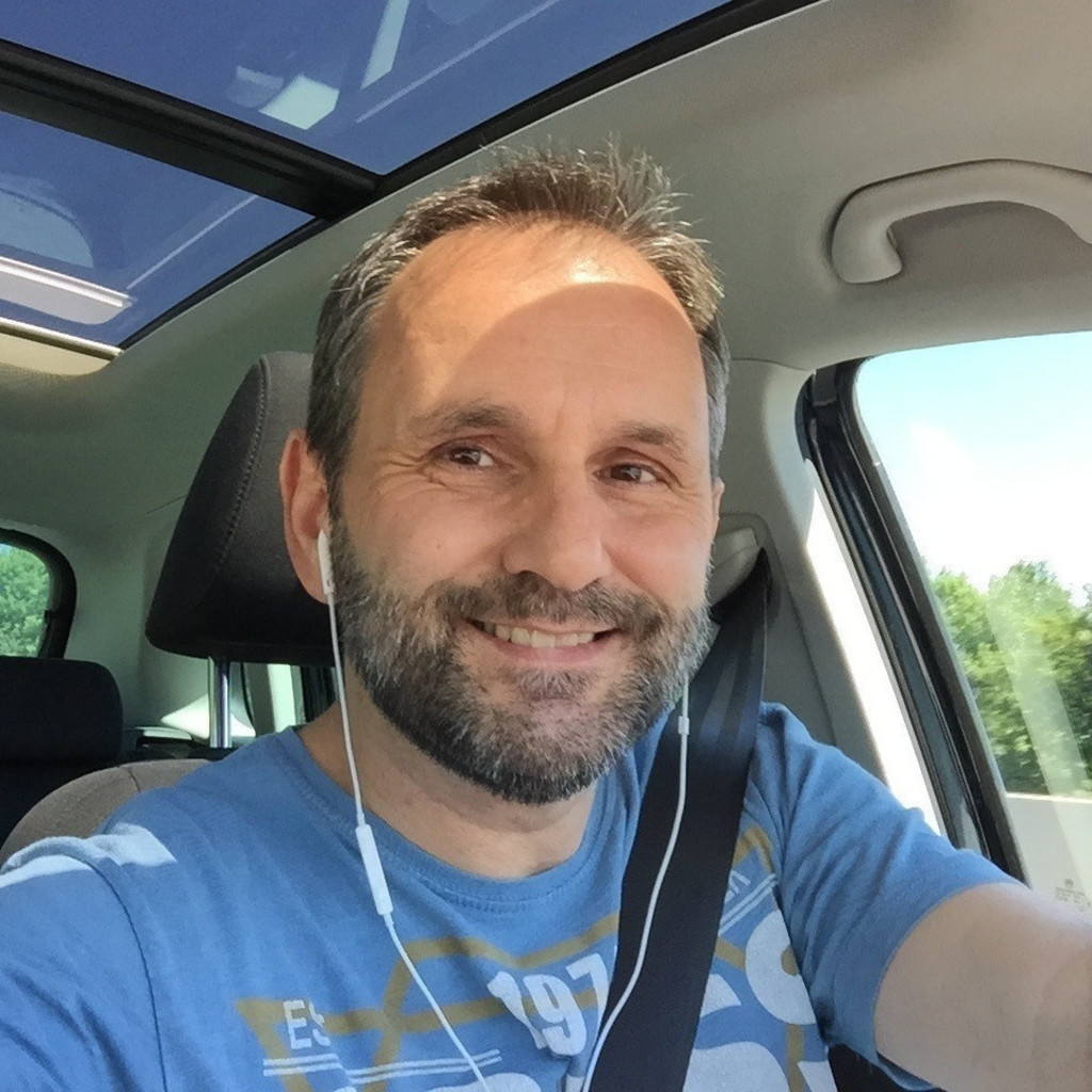 Thomas Schuster - Projektleitung - Moll Automatisierung GmbH | XING