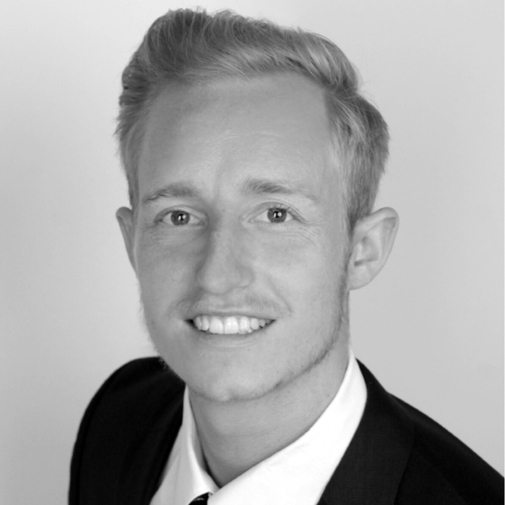 Matthias Eisinger - Senior Practice Group Director - Robert Half ...