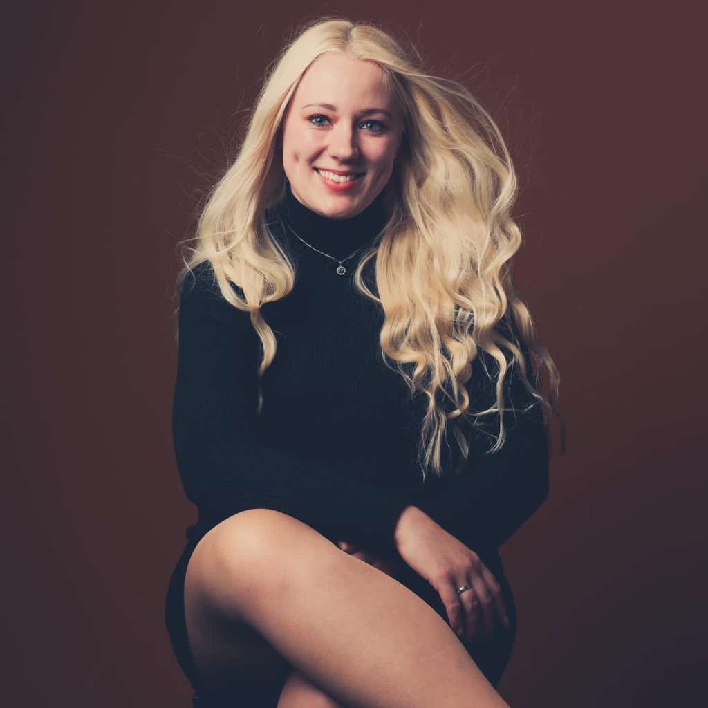 Anna Höper - Marktleiterin - REWE | XING