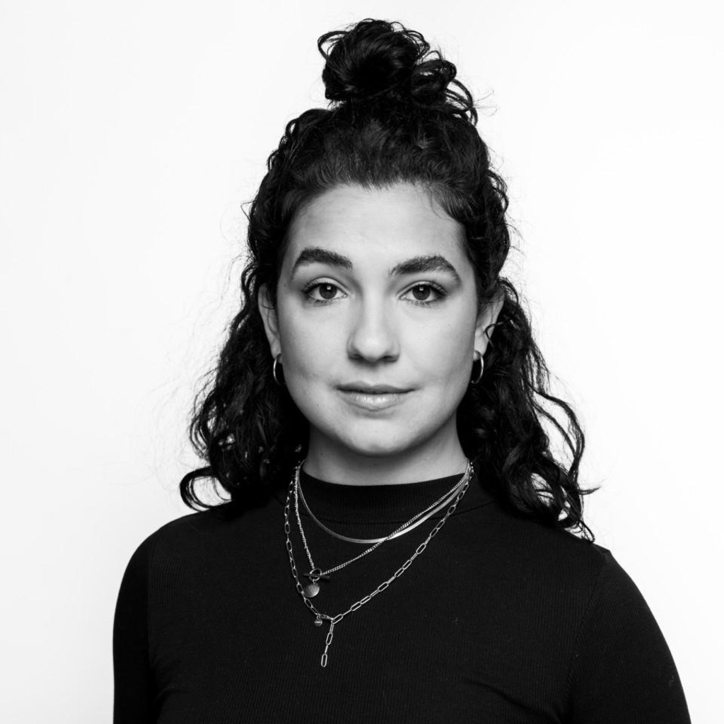 Laura Pekala - Projektleitung Innenachitektur - Studio a.s.h. | XING