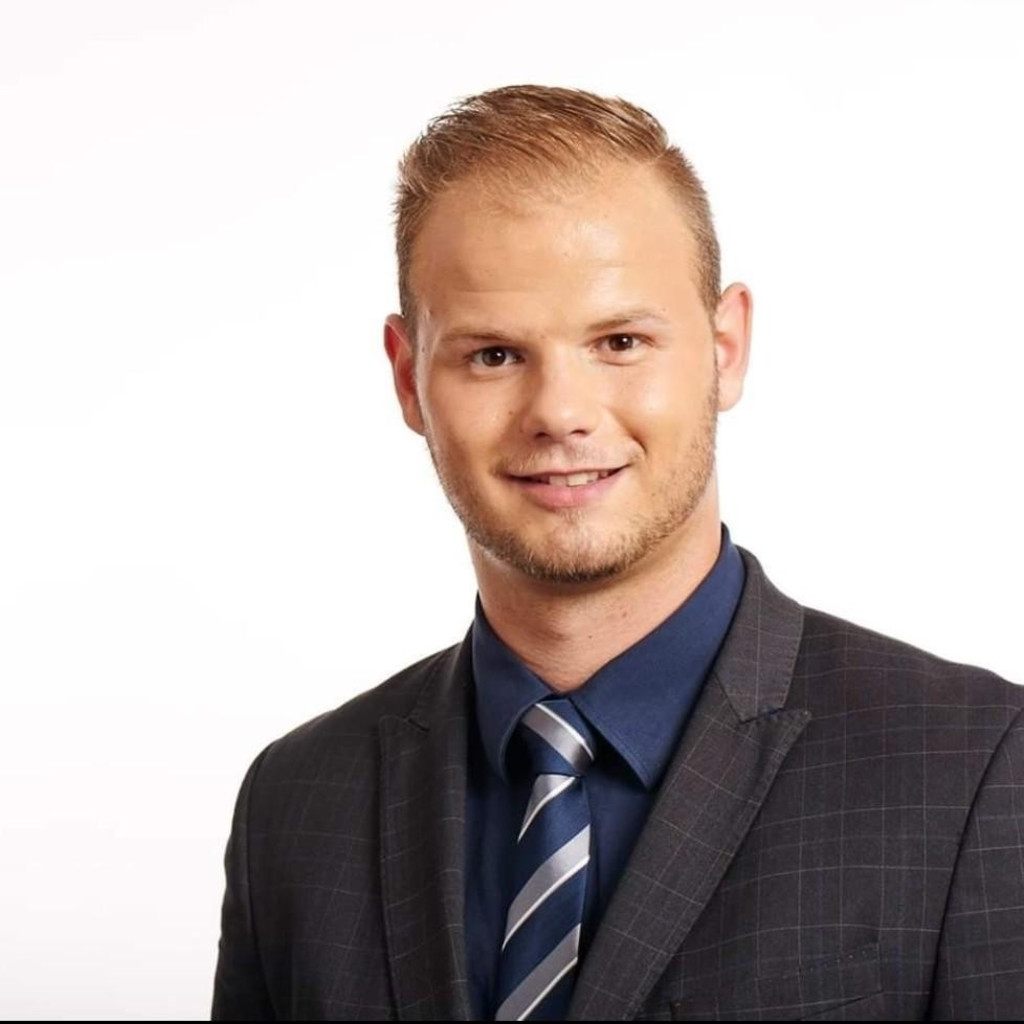 Robin Schmidt - Sachbearbeiter - SIGNAL IDUNA Gruppe | XING