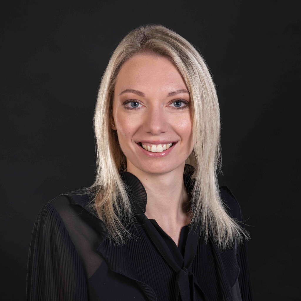 Anja Beyeler - Operative Exzellenz / Business Transformation ...