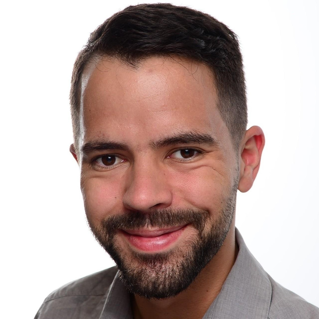 Daniel Jarosz - IT Service Desk Mitarbeiter - Harvey Nash | XING