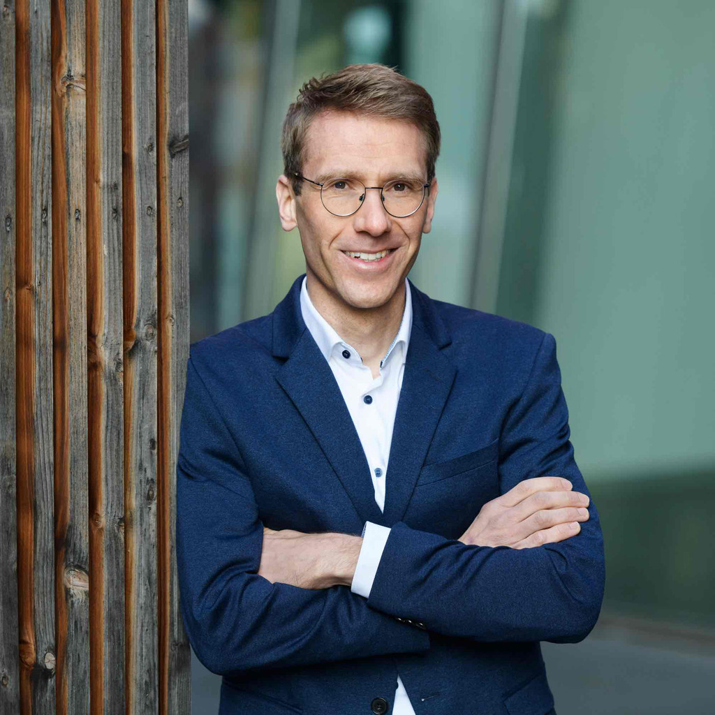 Alexander Fritsch - Head of Editorial Content - Robert Bosch GmbH, Stuttgart | XING