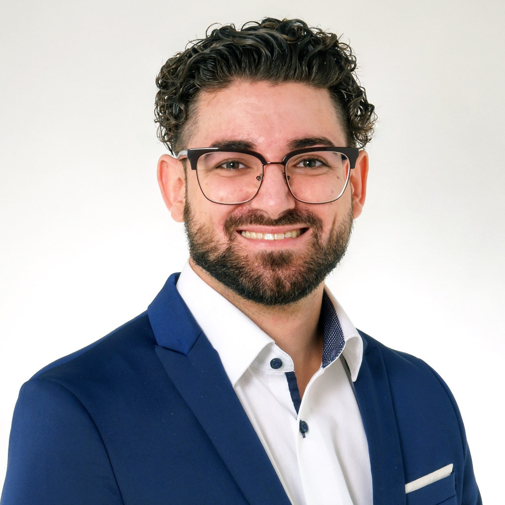 Adrian Vetter Redondo - Senior Immobilienberater - Deutsche Bank ...