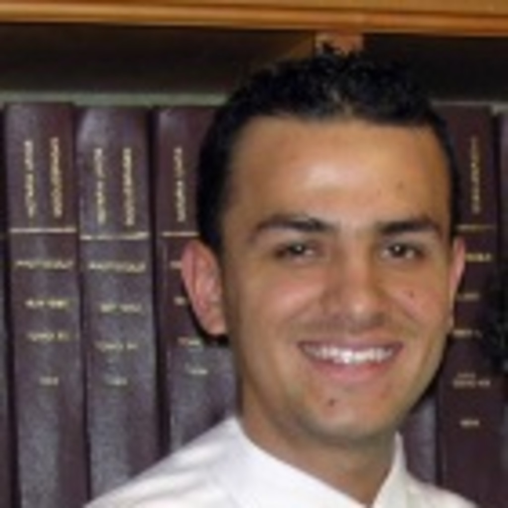 BRUCE LEE RUBIO ARIAS - Director Creativo - Agencia de Publicidad M&M ...