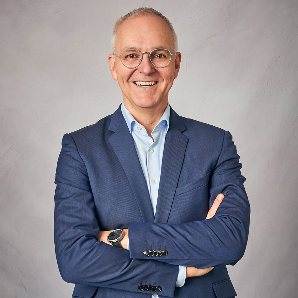 Frank Busch - Geschäftsführender Gesellschafter - SENSOPLAST ...