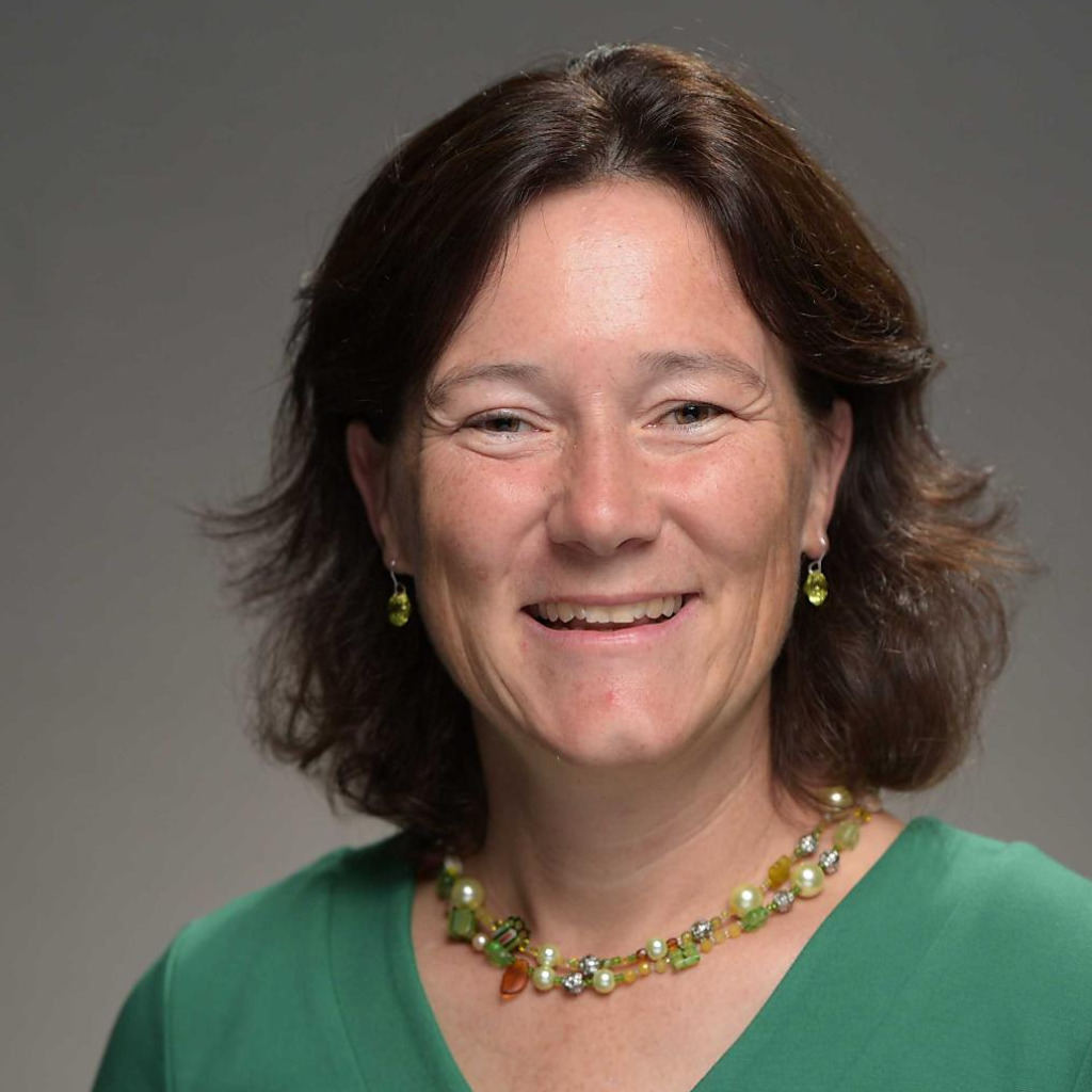 Dipl.-Ing. Simone Böhm - Career Service & Stipendien - Hochschule ...