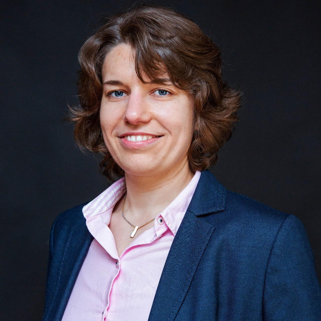 Anja Conrad - Fachreferentin Flottenplanung ICE4 - DB Fernverkehr AG ...