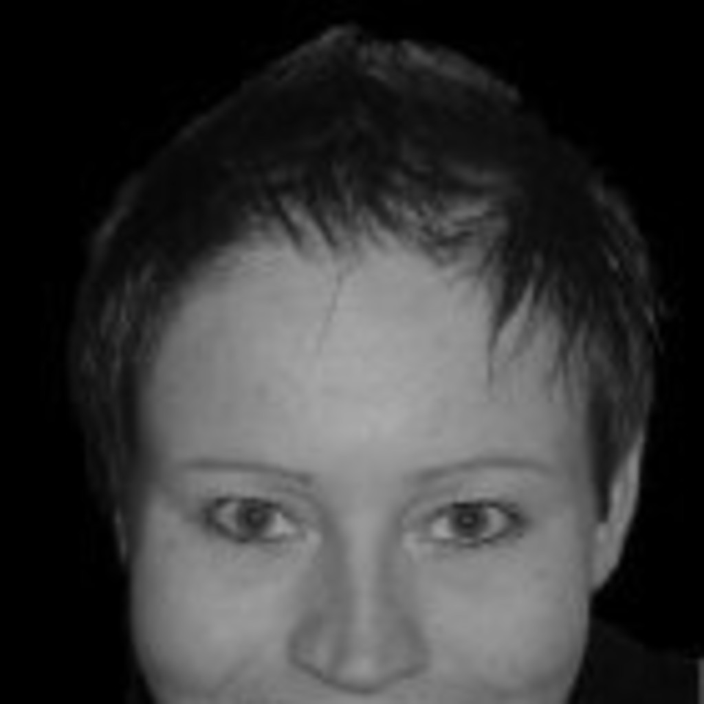 Helen Platt - Project Manager - Fujitsu Services | XING