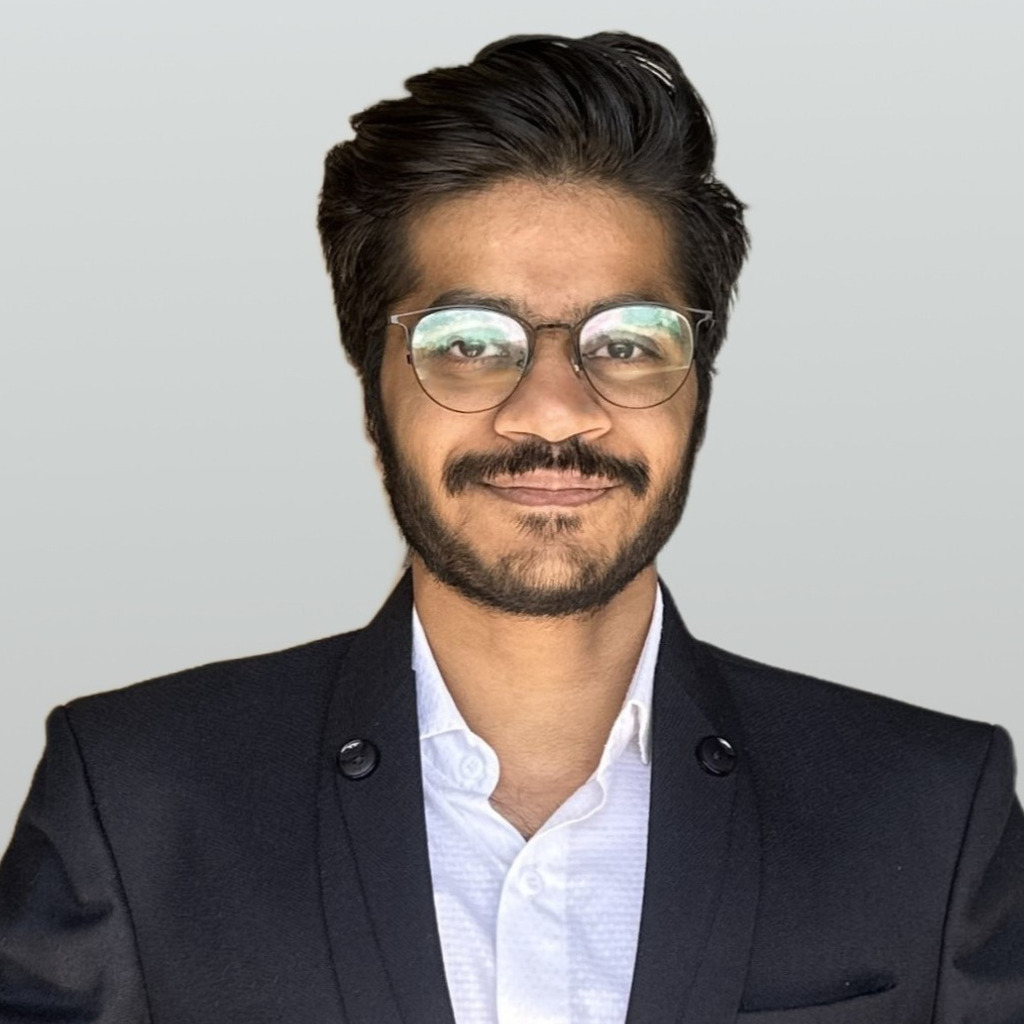 Harshil Vasani: Ausbildung und Berufserfahrung | XING