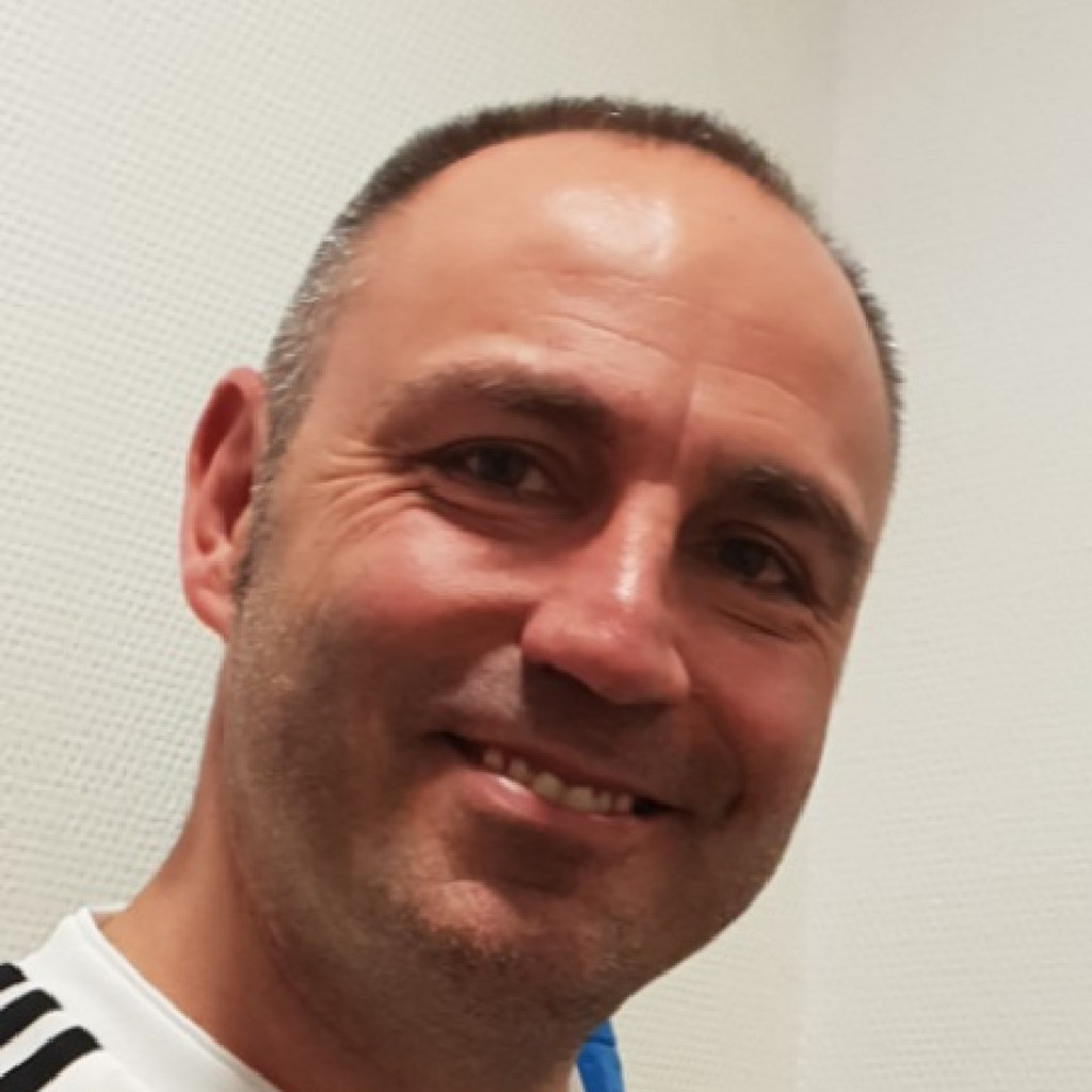 René Simon - Industriemeister Schwerpunkt Elektrotechnik - dormakaba ...