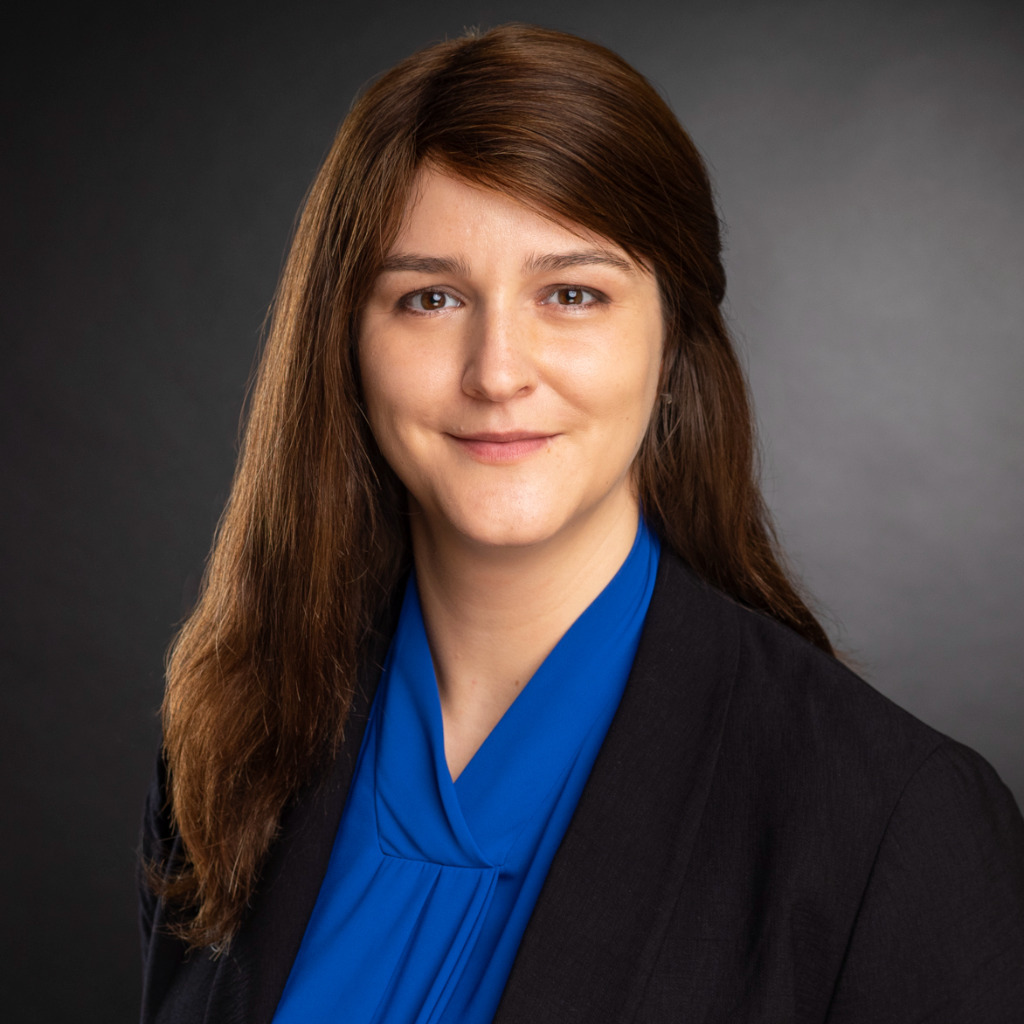 Lisa Roske's Instagram, Twitter & Facebook on IDCrawl