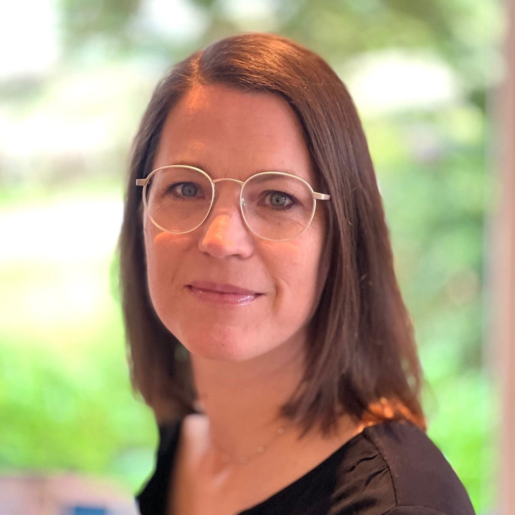 Britta Schul - Veterinary Sales Representative - Royal Canin ...