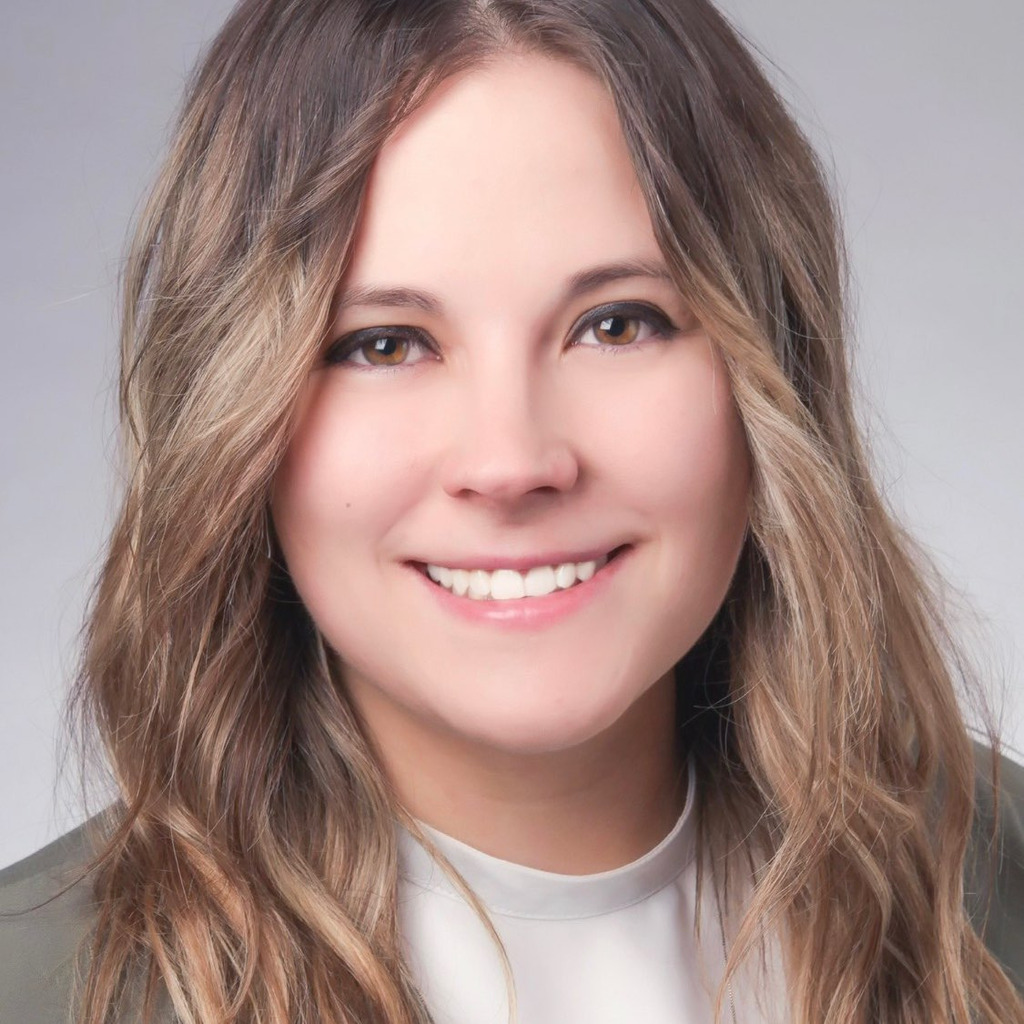 Nadine Roth's Instagram, Twitter & Facebook on IDCrawl