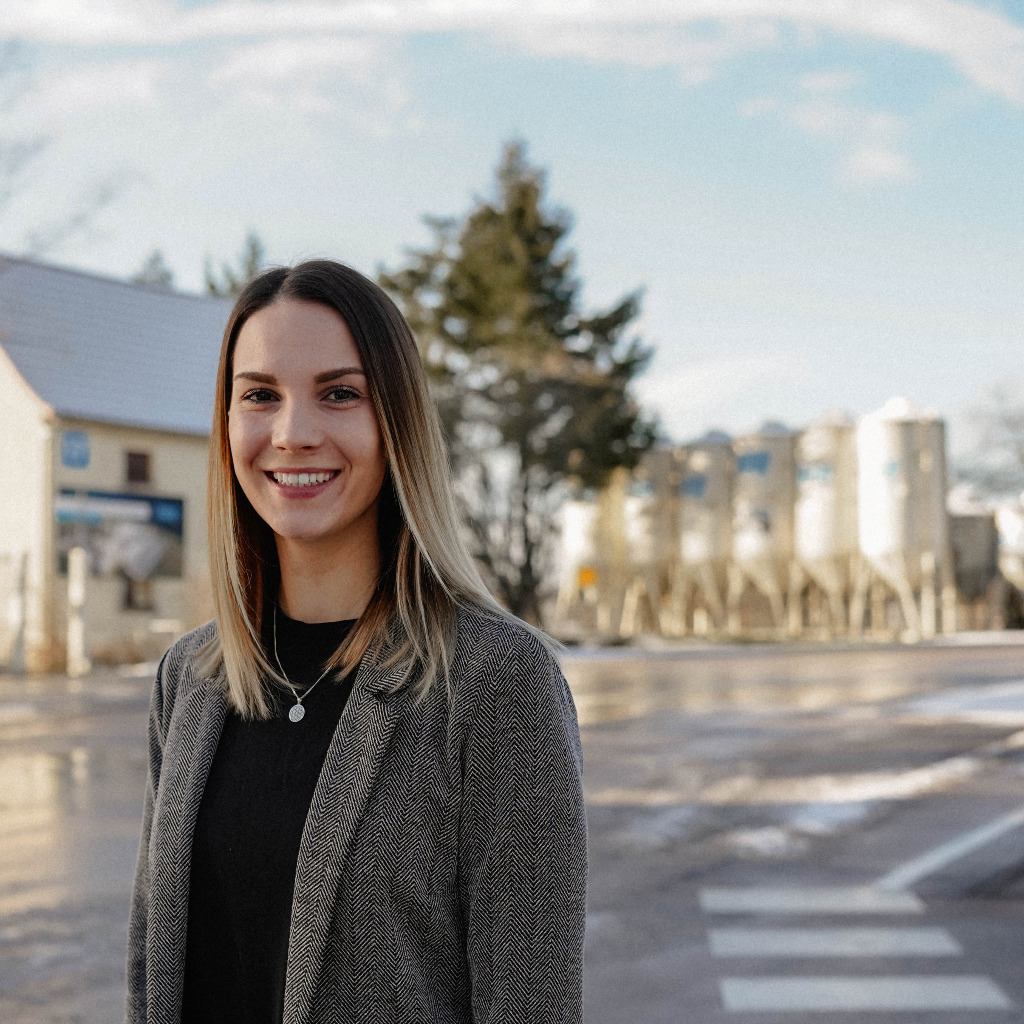 Franziska Kirchner - Auftragsmanagerin Putz & Fassade Lose Logistik ...