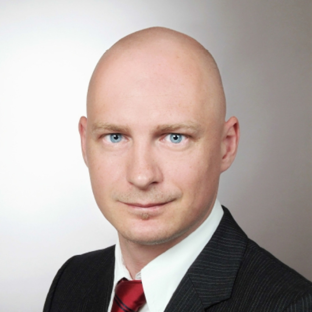 Thomas Wrobel's Instagram, Twitter & Facebook on IDCrawl