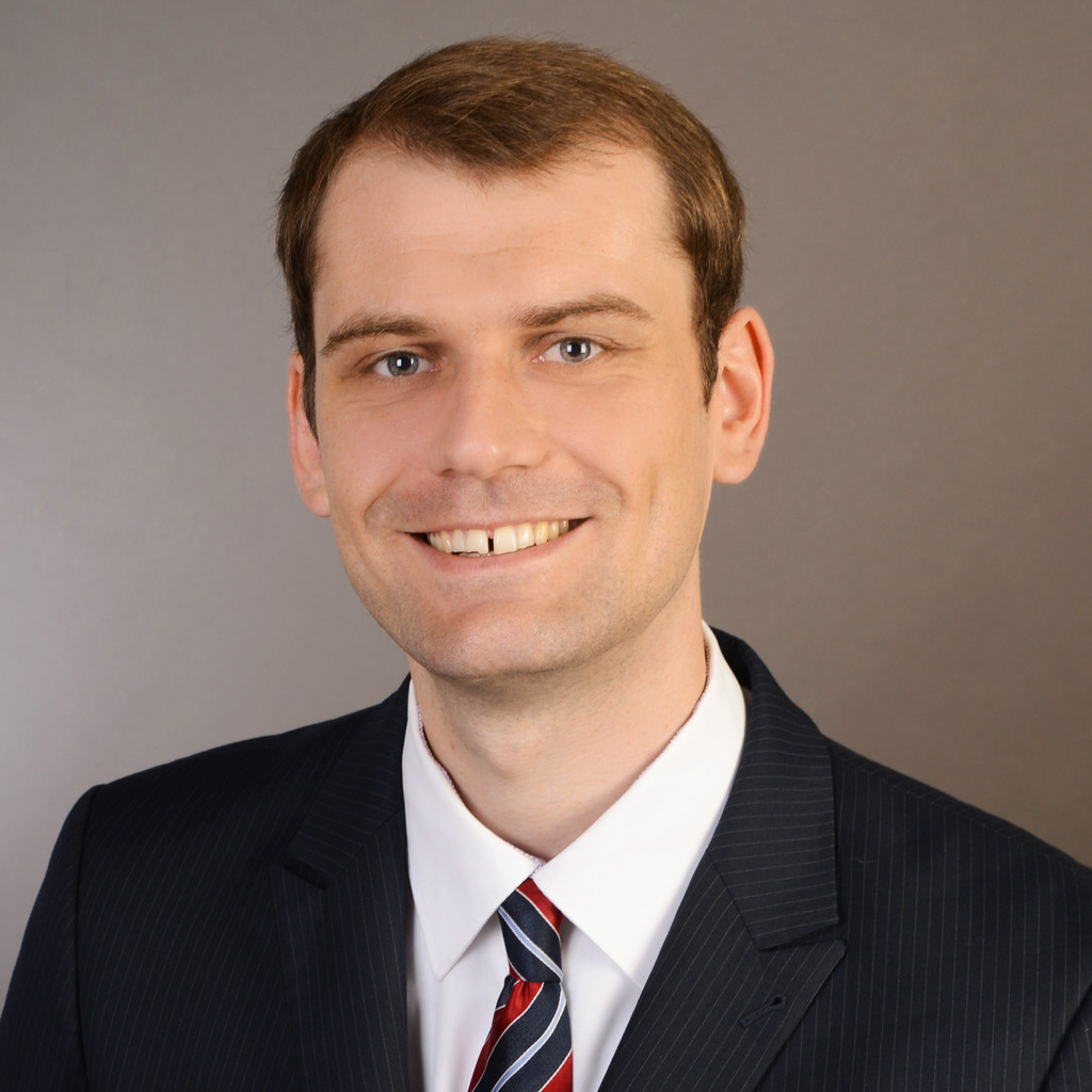 Eric Hommel - Gruppenleiter Produktbereich Energie - DVAG - Deutsche ...