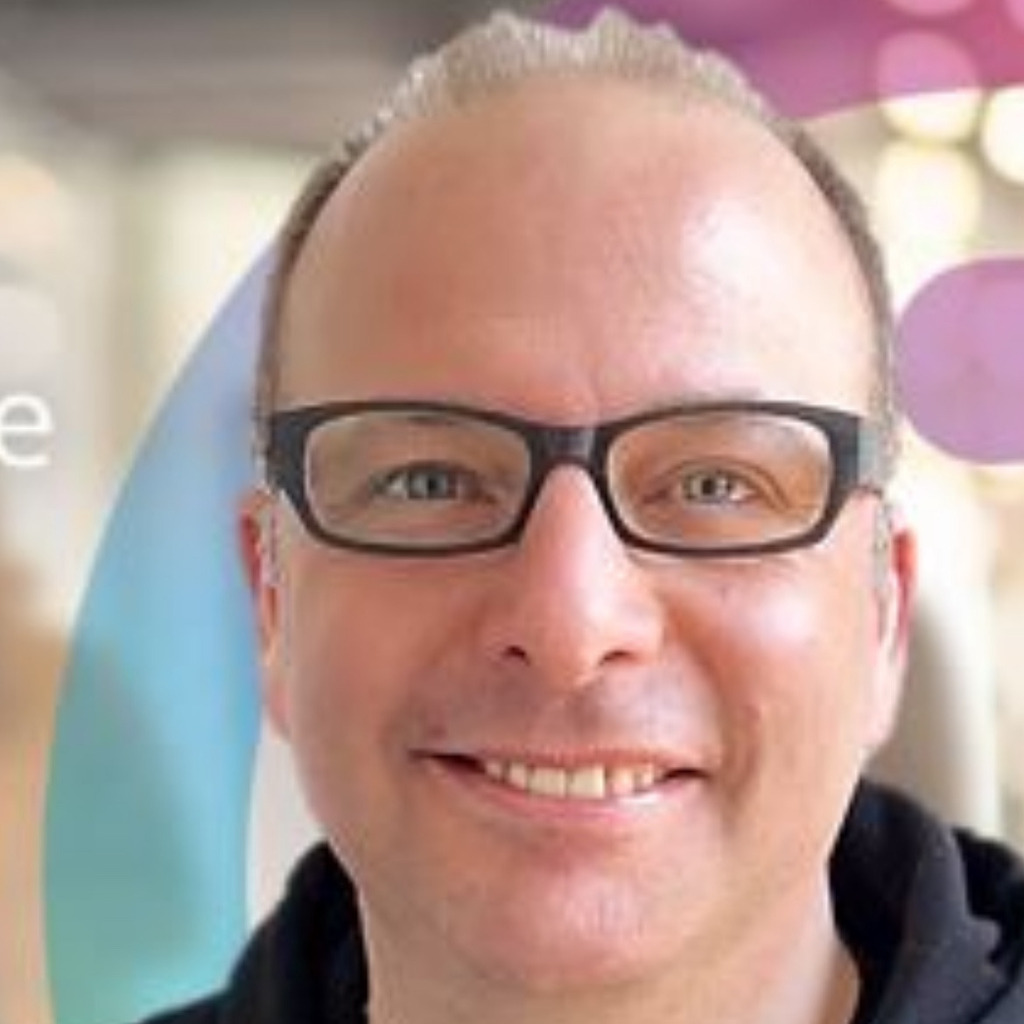 Alexander Momm - Head of Credit Management & Collection (COD ...