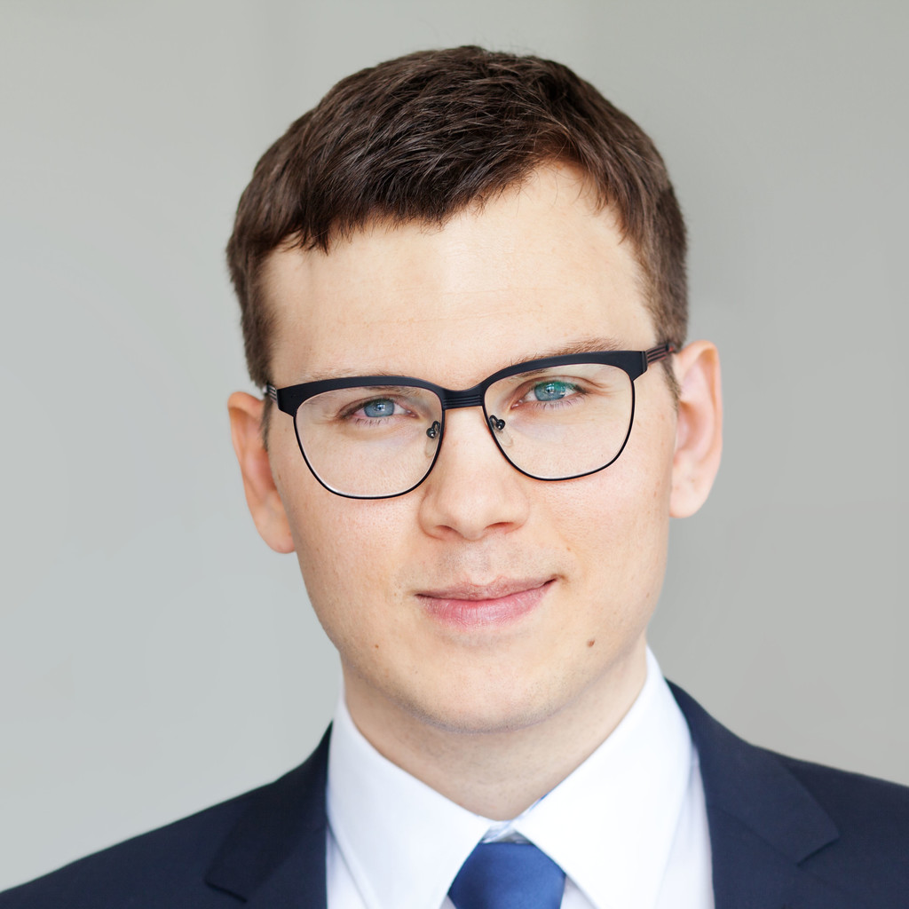 Dr. Christopher Weber - Associate Director - National Australia Bank | XING