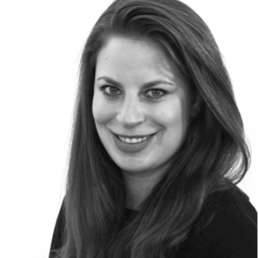 Alexandra Prittwitz - Senior Project Manager Harper‘s BAZAAR - Hubert ...