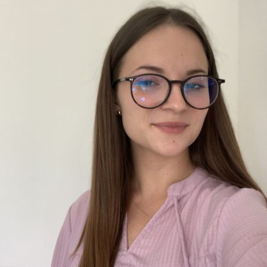 Gina-Maria Granger - Transporteinkäuferin - Deutsche Post & DHL | XING