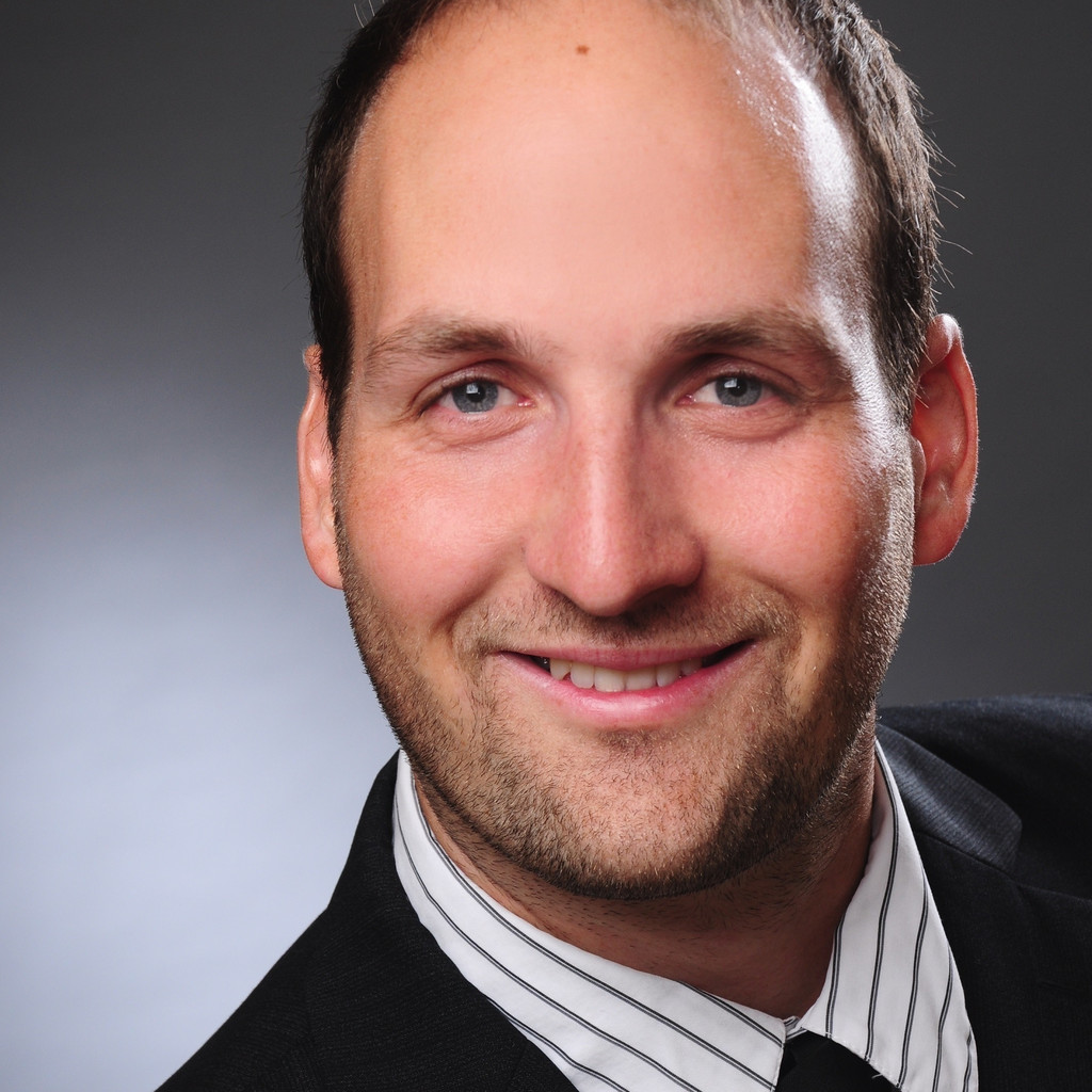 Florian Specht - Senior Kampagnenmanager Brokerage - Commerzbank AG | XING