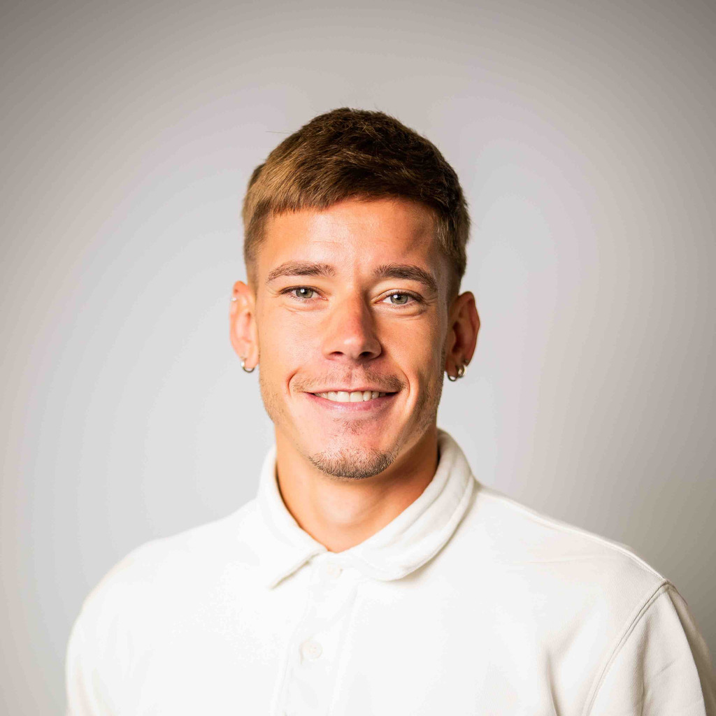 Tim Hermann - Consultant im Bankenumfeld - GuideCom AG | XING