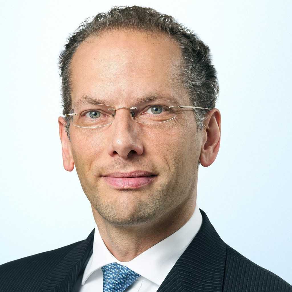 Robert Solar's Instagram, Twitter & Facebook on IDCrawl