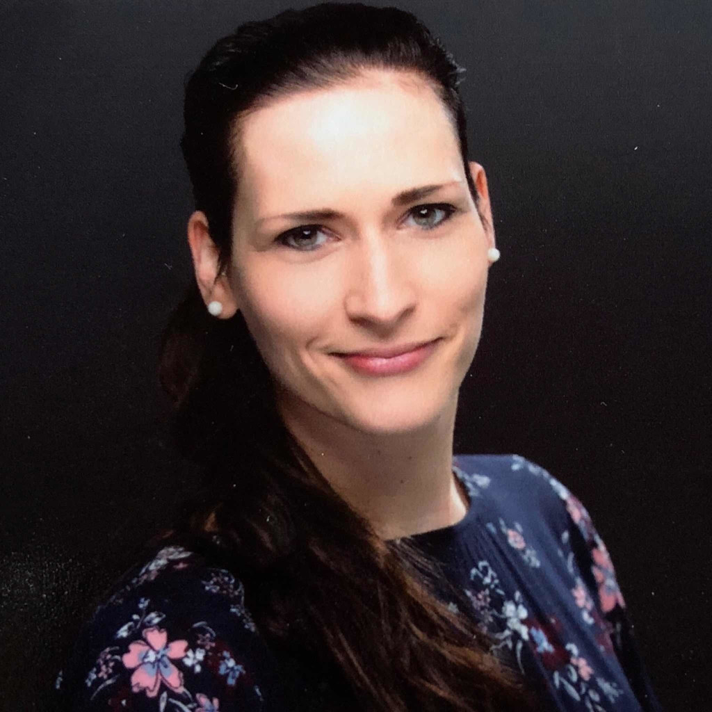 Julia Paul's Instagram, Twitter & Facebook on IDCrawl