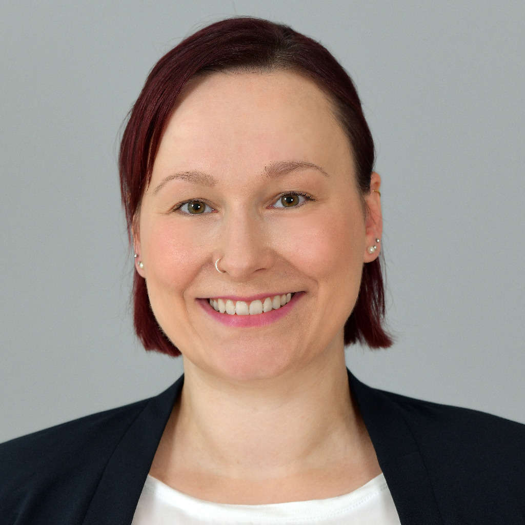 Sarah Fox - Wissenschaftliche Mitarbeiterin Kommunikation und PR ...