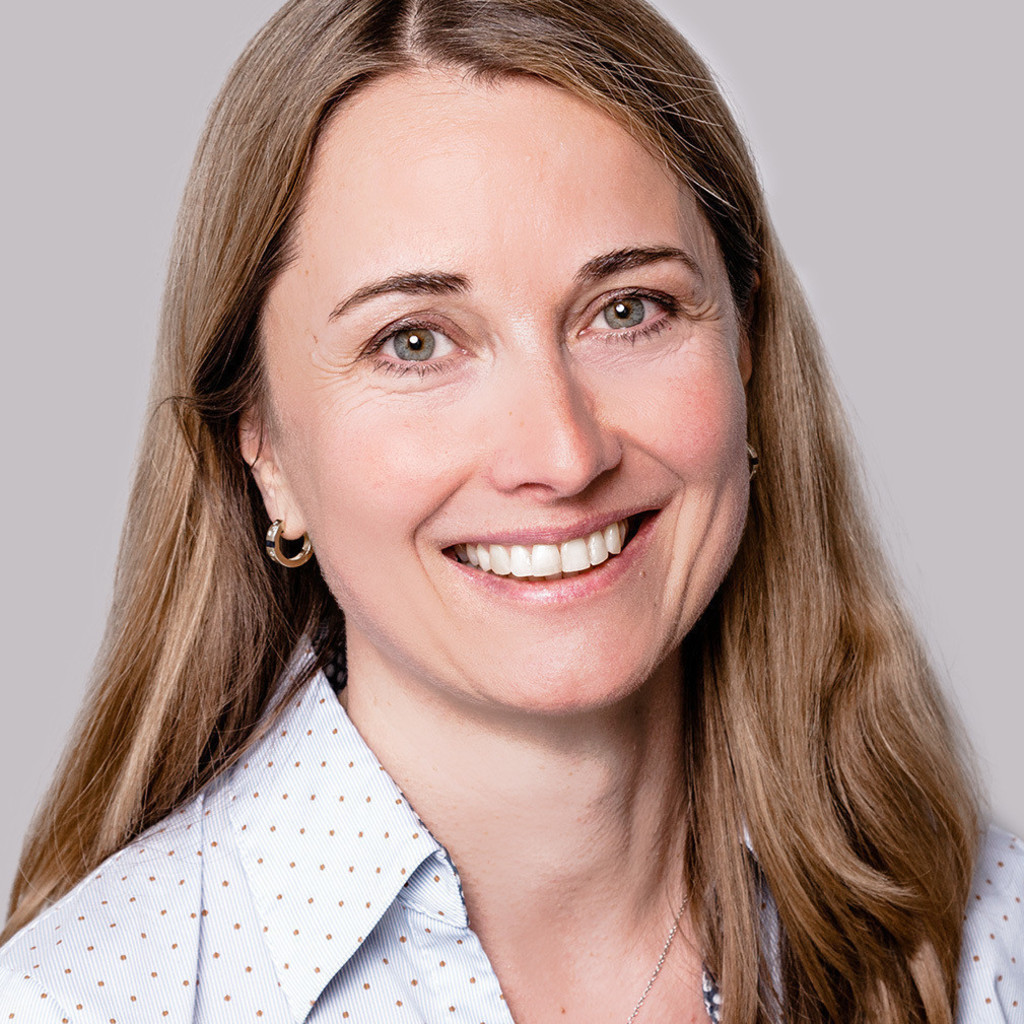 Christine Sutton - Assistenz der Institutsleitung - Instiut für ...