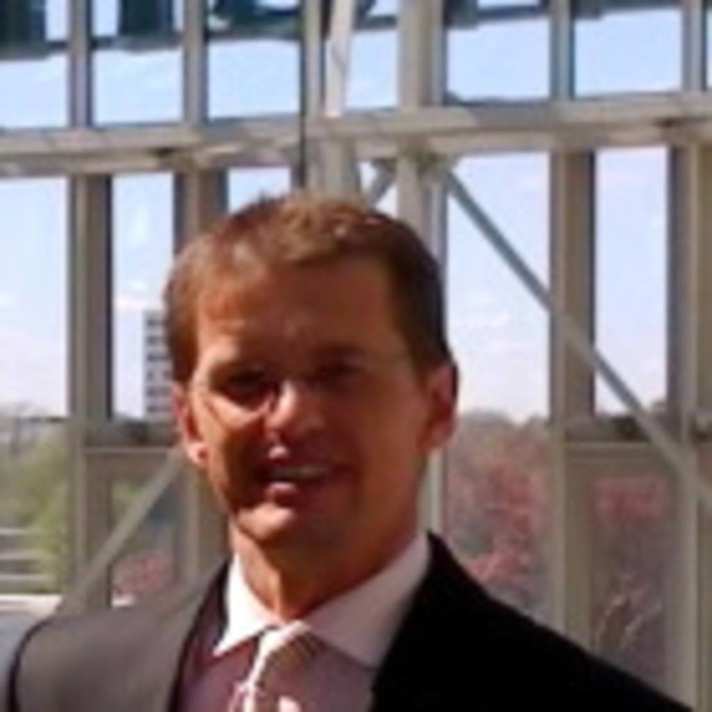 Eric Spinck - Gruppenleiter Technische Vertriebsunterstützung und Tarif ...