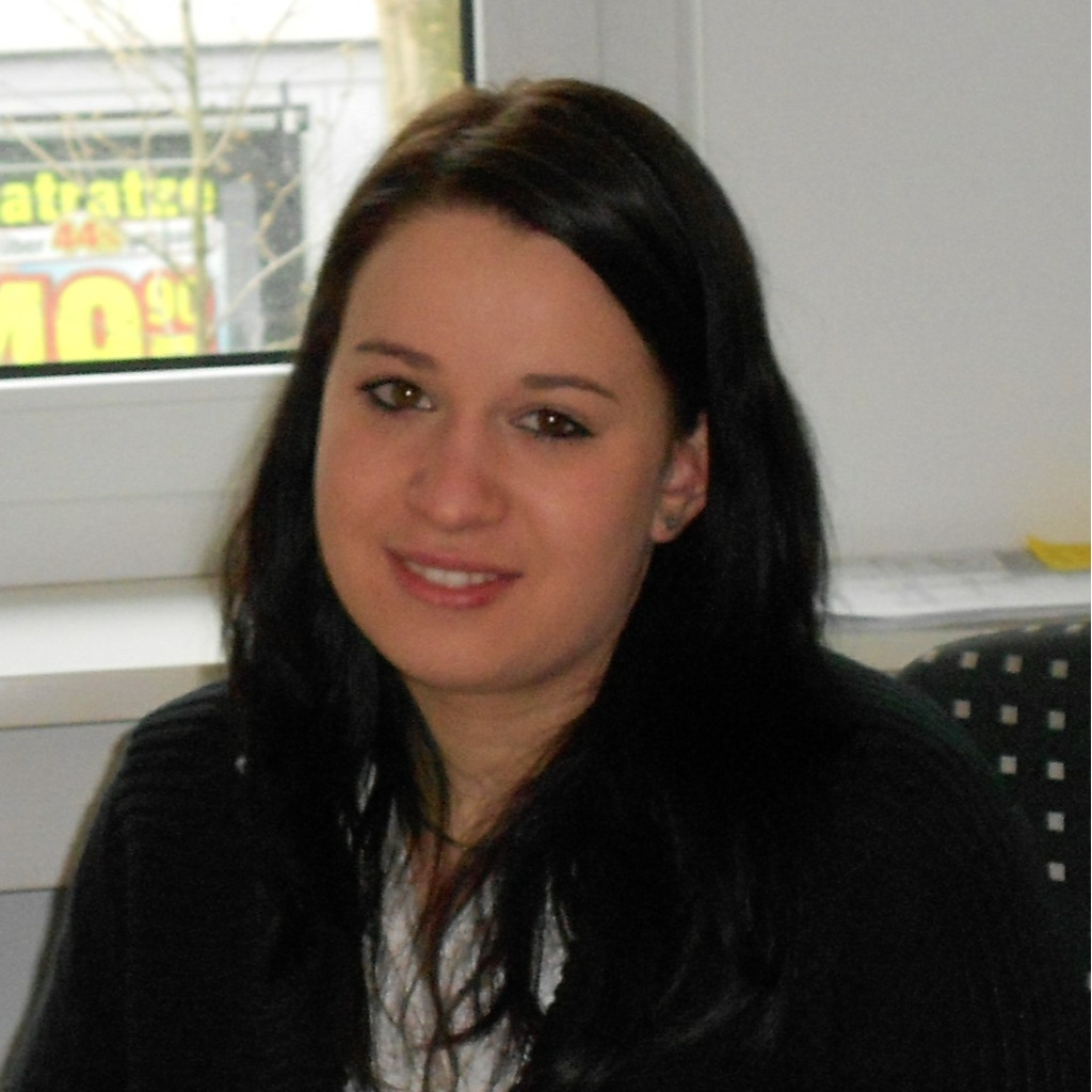 Lisa Dechant - Leitung Finanz- und Rechnungswesen - RENSCH-HAUS GmbH | XING