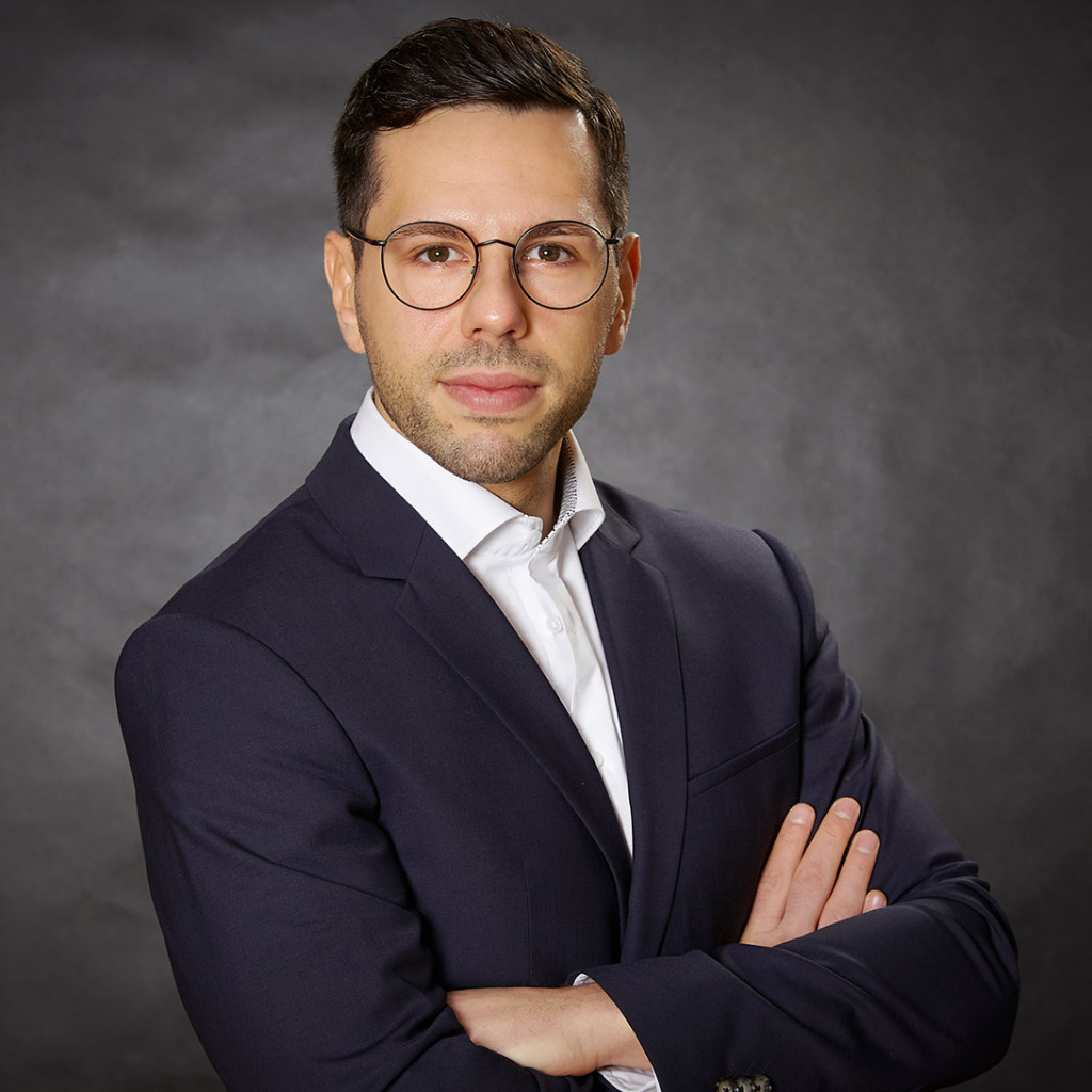 Benjamin Malik - Abteilungsleiter Supply Chain Management - GDC ...