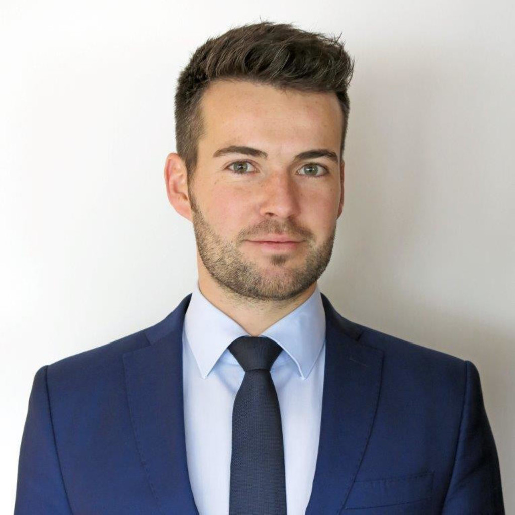 Daniel Baum - Credit Risk Officer KMU Swiss Corporates - UBS ...