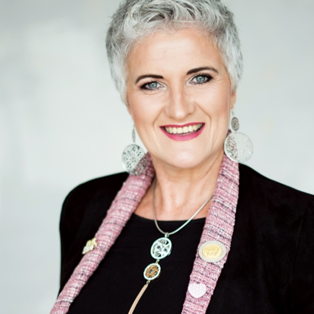 Christine Becker - Selbständige Verkaufsdirektorin mit Mary Kay - CB ...
