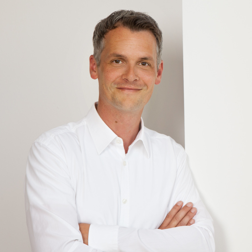 Christopher Fischer - Personalleiter / HR Manager - Amazon | XING