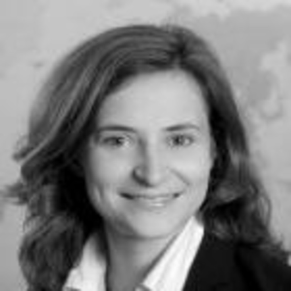 Elena Weyh - Claims Executive, CLH (Charterers' Liability to Hull ...