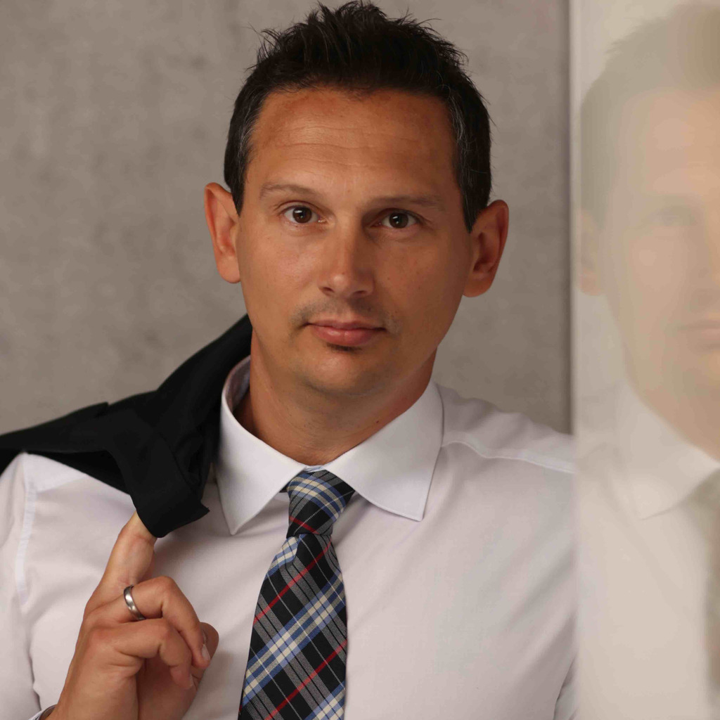 Andrej Dück - Betriebswirtschaftslehre - VWA Oberhausen Mühlhein an der ...