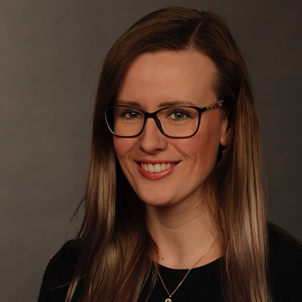 Julia Neumann's Instagram, Twitter & Facebook on IDCrawl