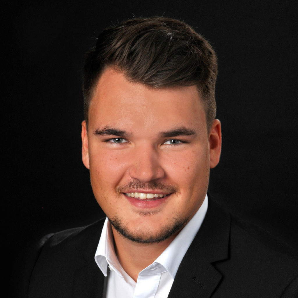 Tom Nowak - Business Developer - enervolution GmbH | XING