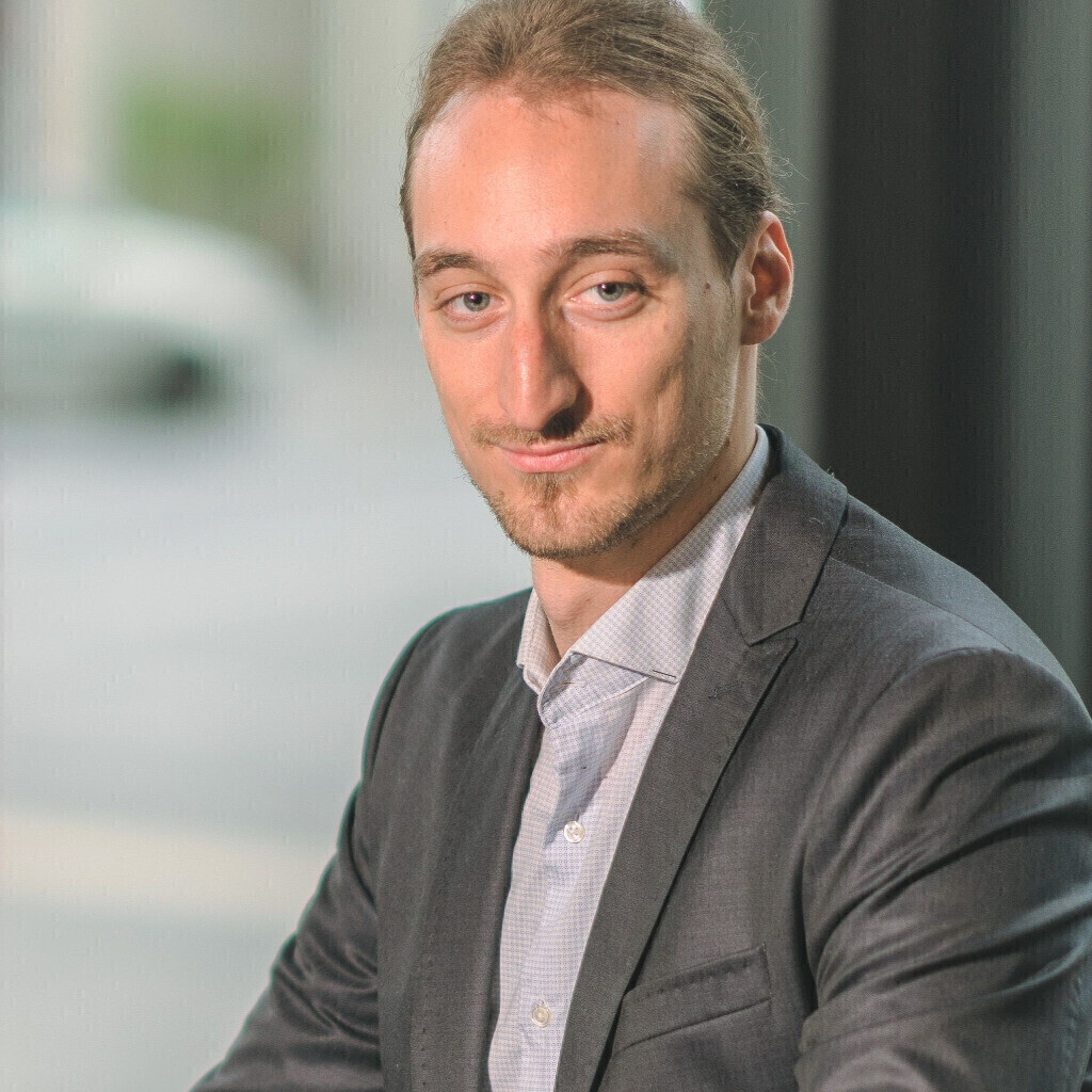 Daniel Immanuel Bedzent - Senior Manager Health Insurance - Redcare ...