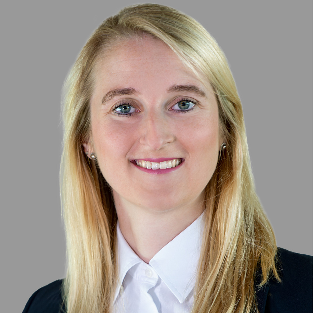 Lisa Schmidt - Product Manager Go-to Market | Digital Services ...