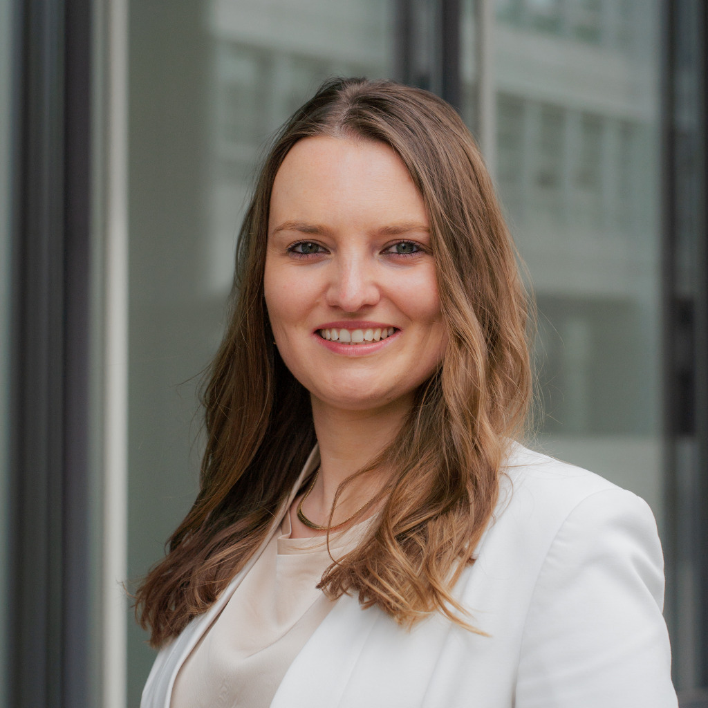 Svenja Reimer - Wissenschaftliche Projektleitung - Senat der Wirtschaft ...