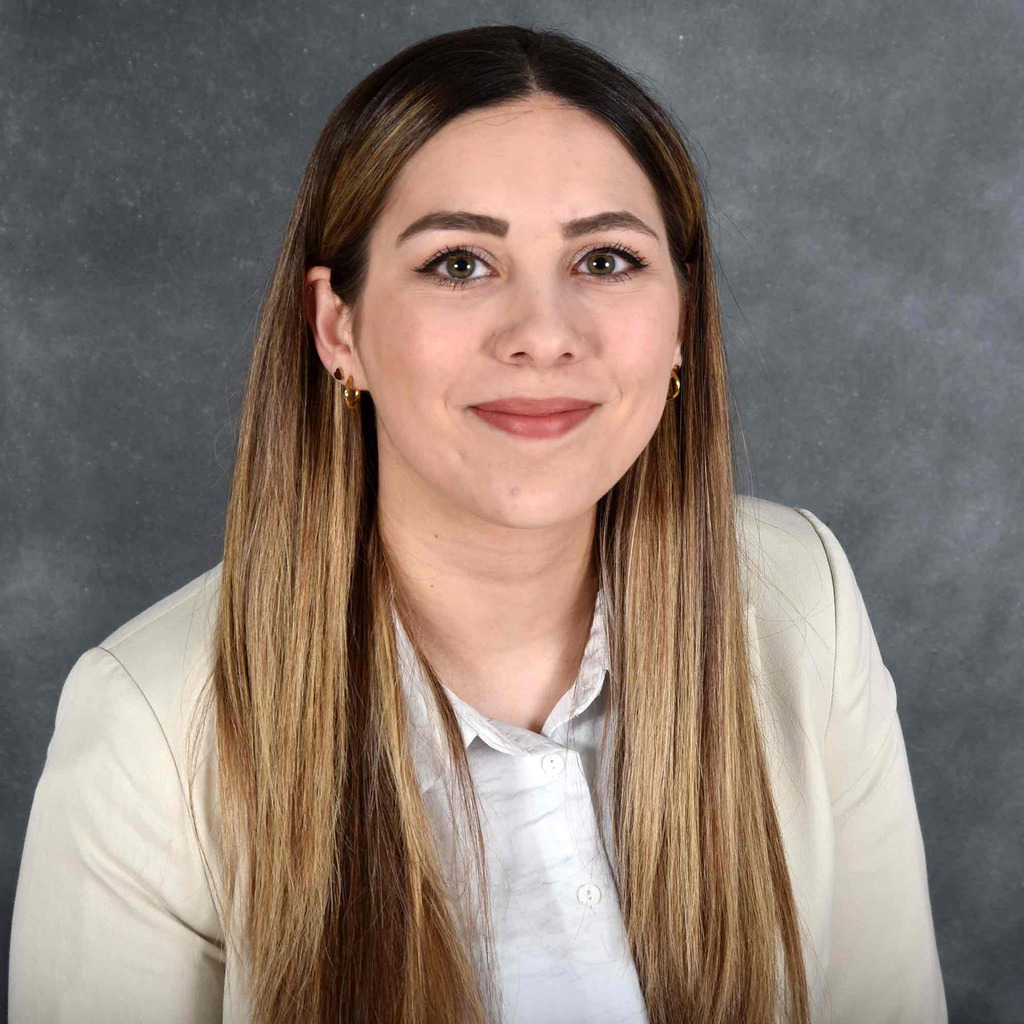 Charleen Hoffmann - Einkäuferin - Kuhne Group | XING