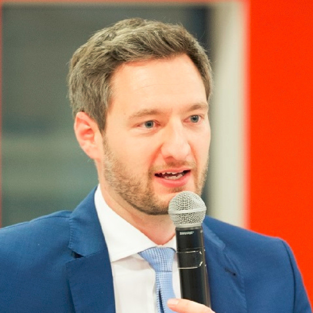 Michael Ulrich - Pressesprecher Finanzminister Magnus Brunner ...