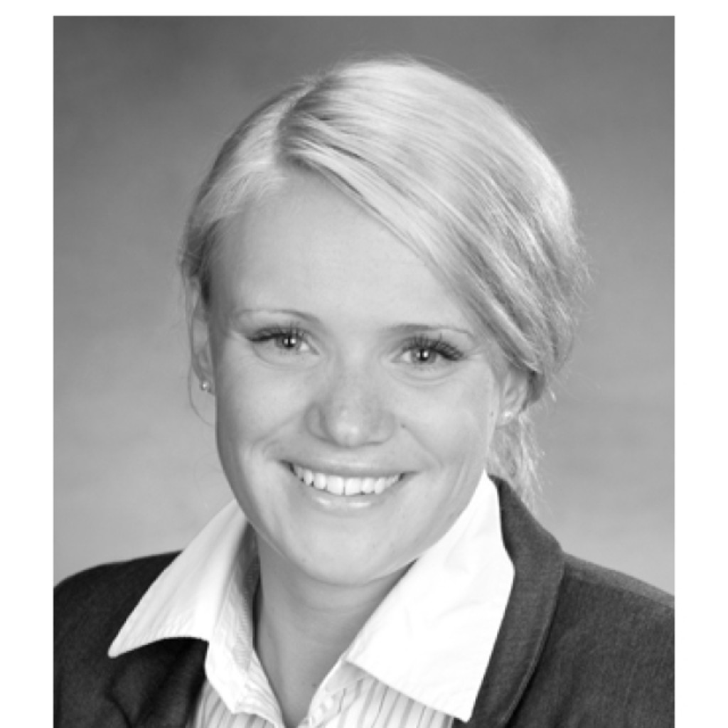 Lisa Adams - Marketing & Kommunikation - TSV Bayer 04 Leverkusen e.V ...