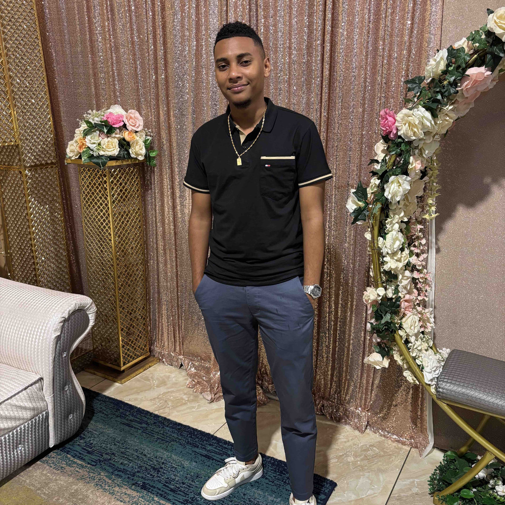 Hansley Denis - Customer Service Agent - Airmate ltd | XING